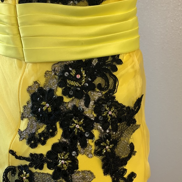 Xcite Prom | Dresses | Vintage Yellow Gown | Poshmark